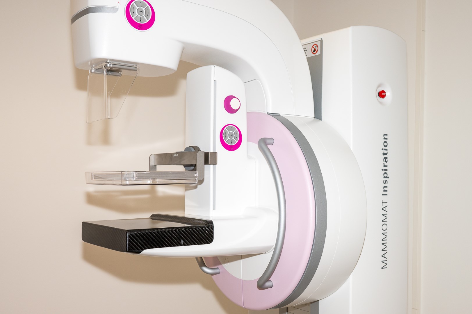 Novi digitalni mamograf s tomosintezom | Specijalna bolnica Medico